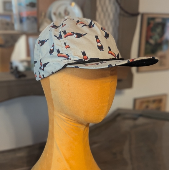 Guinness | Accessories | Guinness Dad Cap Osfm Toucan Hat | Poshmark